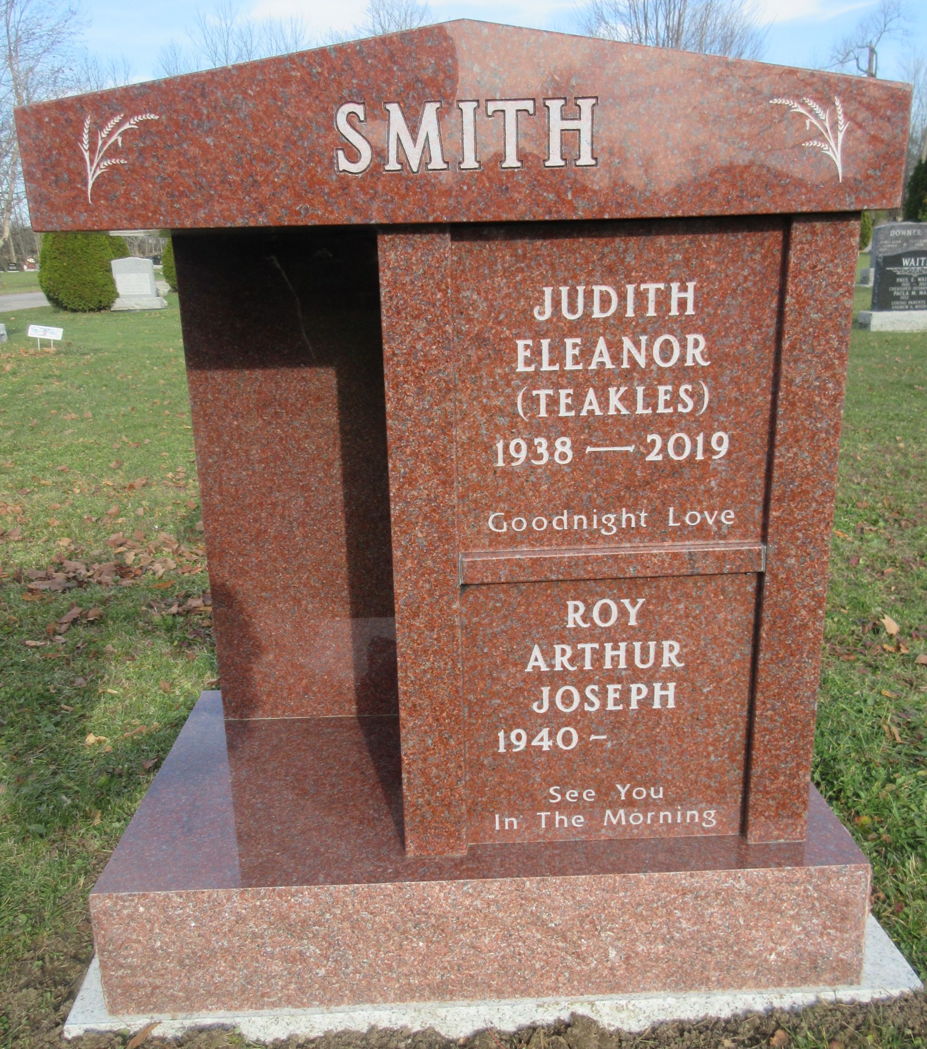Cremation Monuments – Kinkaid Loney Monuments