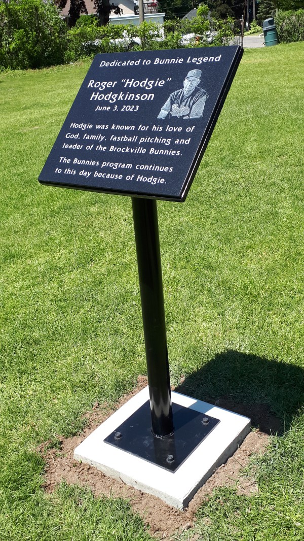 Memorial Plaques – Kinkaid Loney Monuments